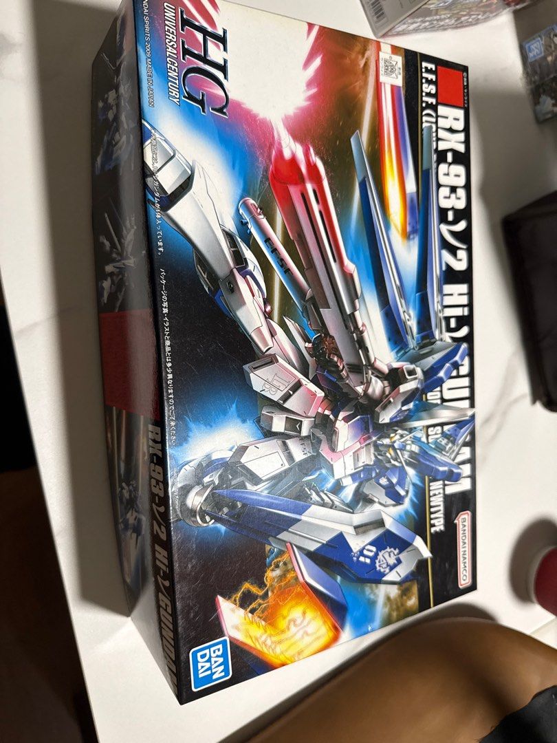 Bandai HG RX-93-v2 Hi-v Gundam Model Kit, Hobbies & Toys, Toys & Games ...