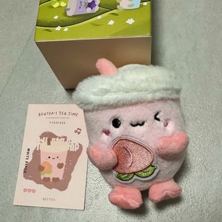 Beutea Snowie White Peach, Hobbies & Toys, Memorabilia & Collectibles ...