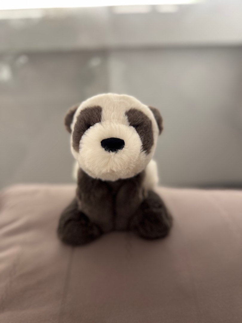 BNWT Jellycat Smudge Panda, Hobbies & Toys, Toys & Games on Carousell