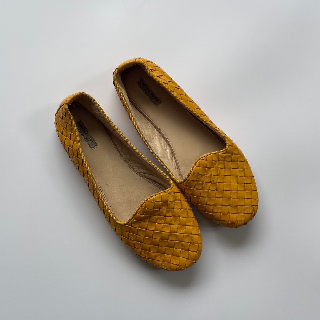 Bottega Veneta Woven Leather Flats, Women's Fashion, Footwear, Flats ...