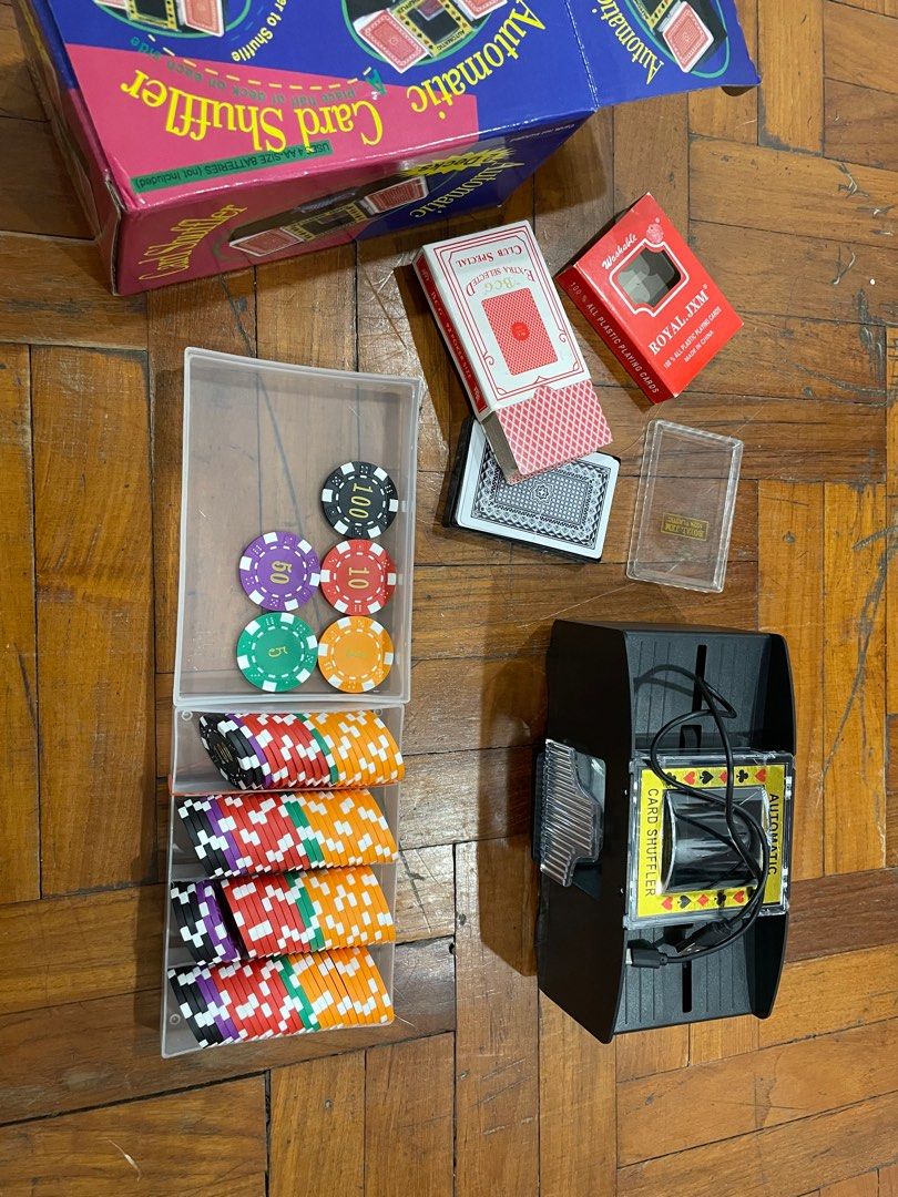 Card Game Set: Automatic Card Shuffler, Chips, and Cards, Hobbies ...