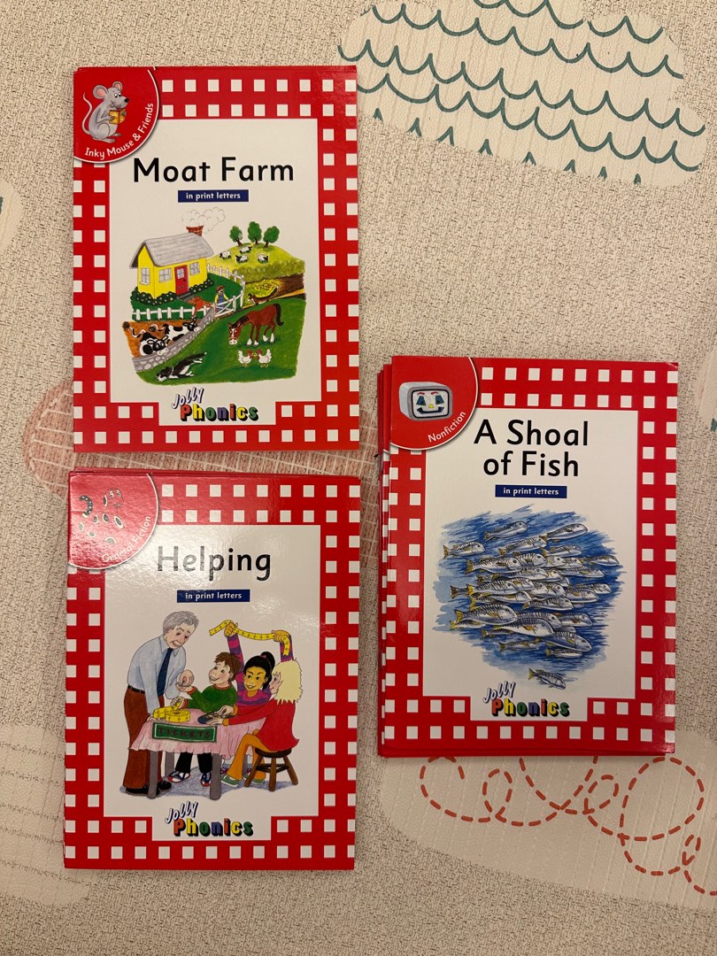 Jolly Phonics Red Level Readers - 15 Books, Hobbies & Toys, Books ...