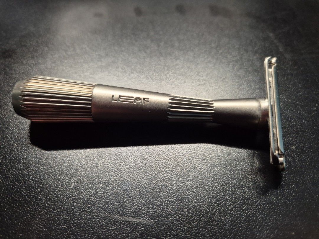 Leaf Shave Razor - Stainless Steel, Beauty & Personal Care, Men's ...
