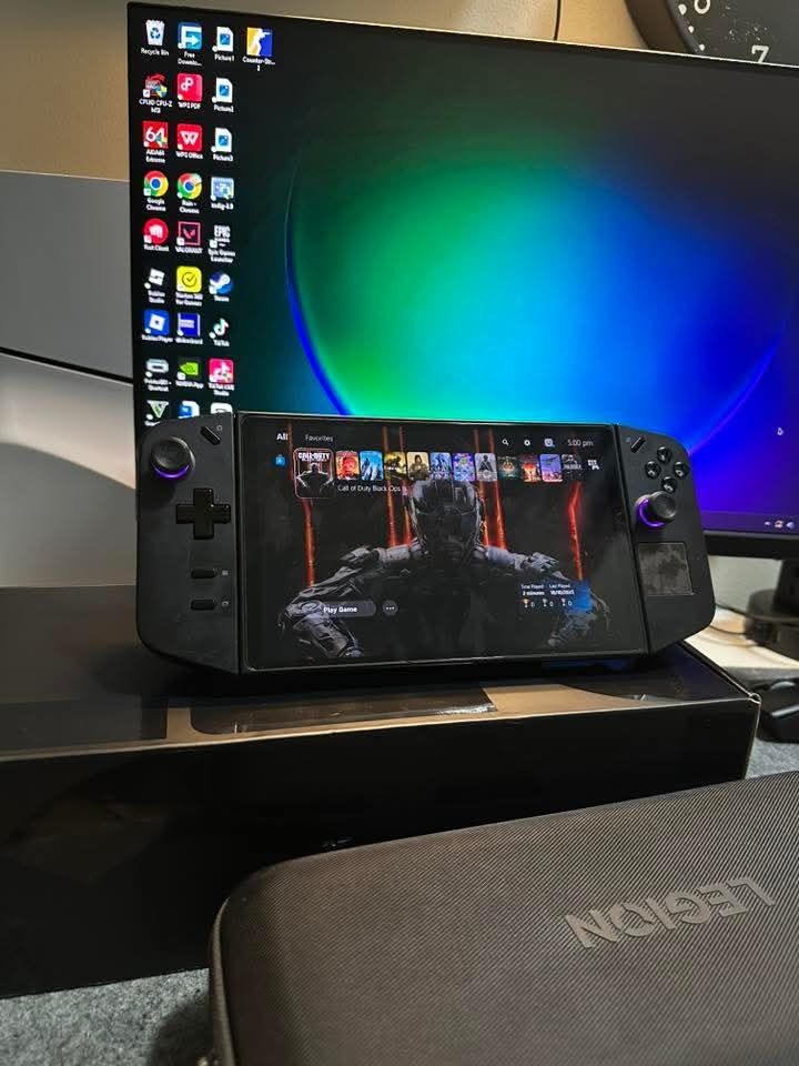 Lenovo Legion Go Handheld Console, Video Gaming, Video Game Consoles ...