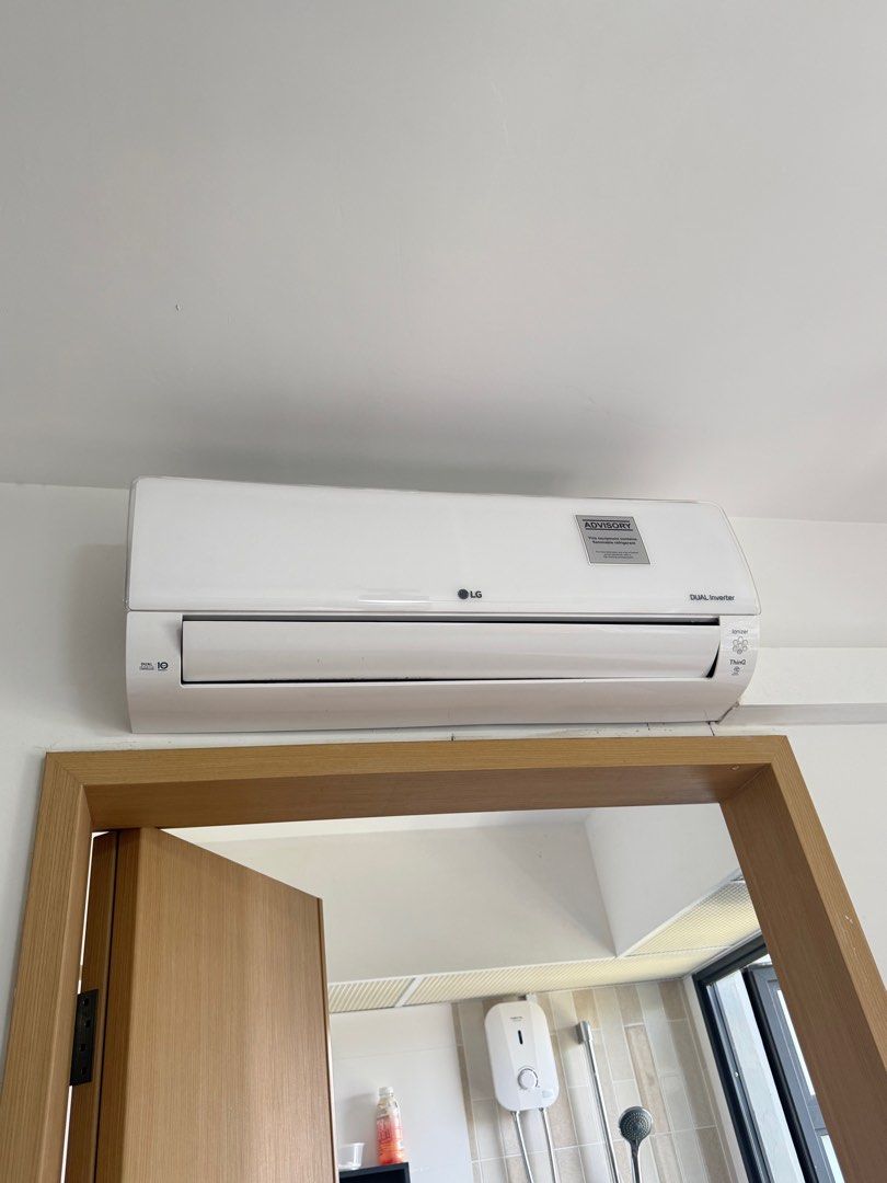 LG Single Unit Aircon 12,000 BTU, TV & Home Appliances, Portable Air ...
