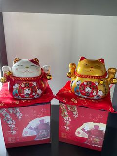 Maneki Neko Lucky Cat Figurine, Hobbies & Toys, Toys & Games on Carousell