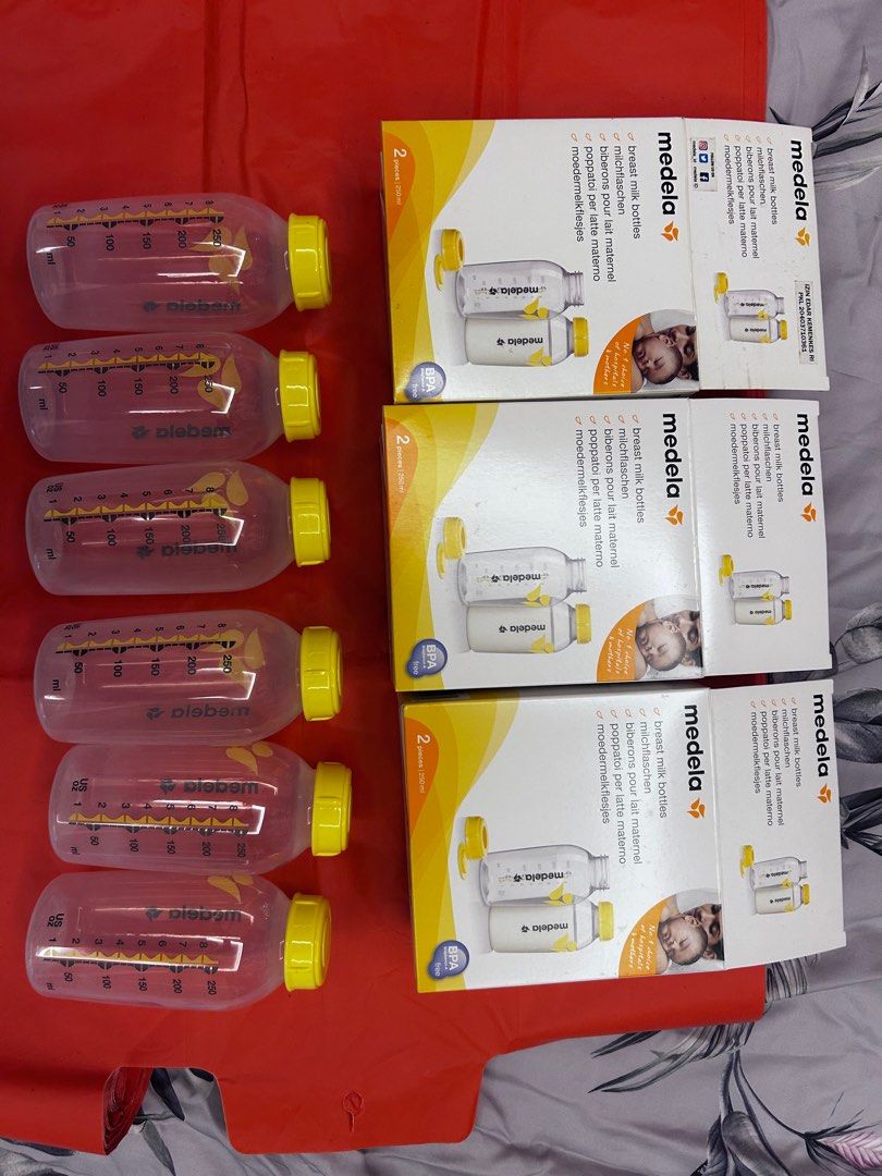 Medela Breast Milk Bottles (250ml) - New, Babies & Kids, Nursing ...