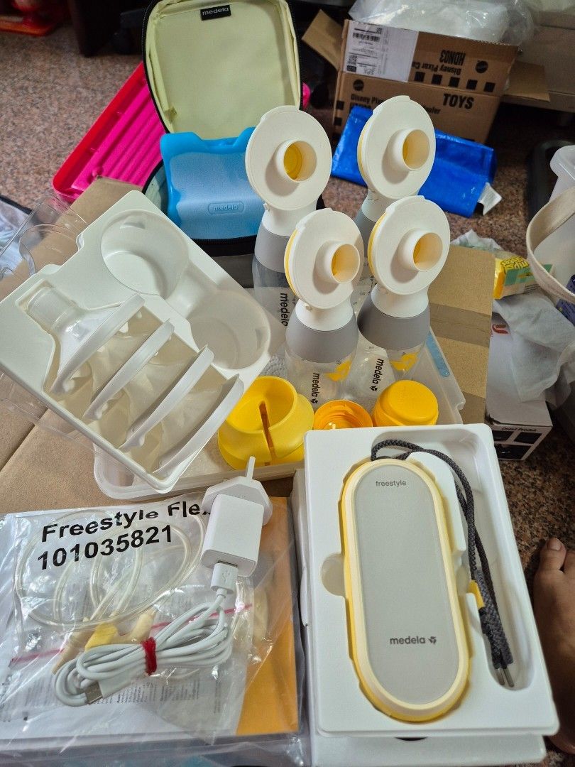 Medela Freestyle Flex Breast Pump - Complete Set, Babies & Kids ...