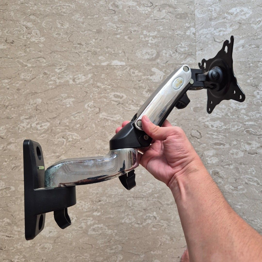 North Bayou NB F150 strut hydraulic monitor arm, Computers & Tech ...