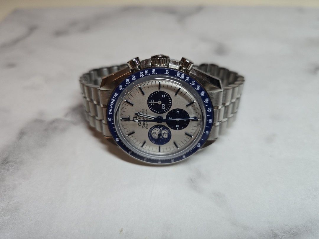 Omega Snoopy, Luxury, Watches on Carousell
