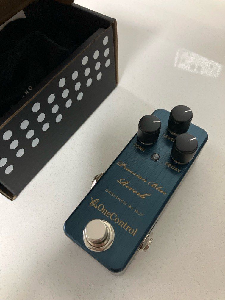 One Control Prussian Blue Reverb Pedal, Hobbies & Toys, Music & Media ...