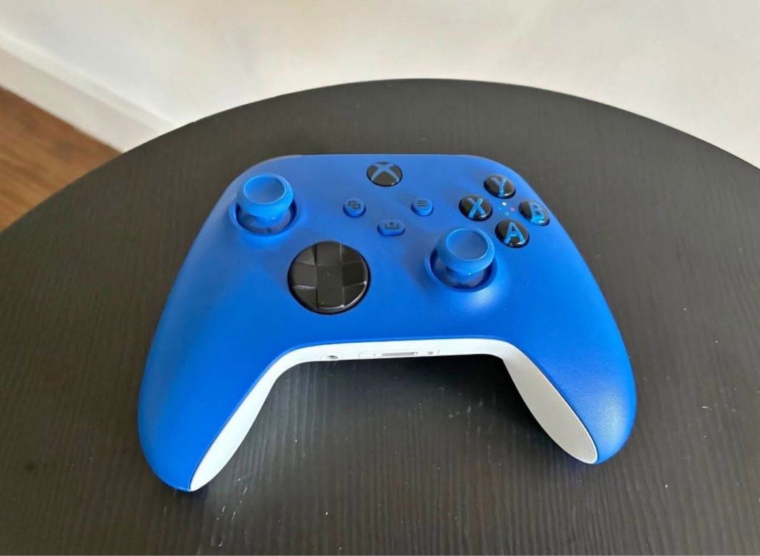 Original Xbox Wireless Controller - As new, Video Gaming, Gaming ...