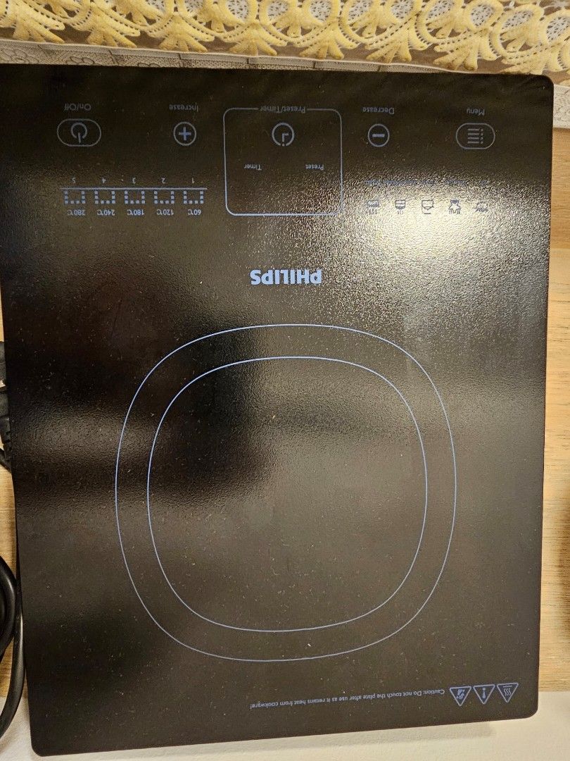 Phililps Induction Cooker HD4911/62, TV & Home Appliances, Kitchen ...