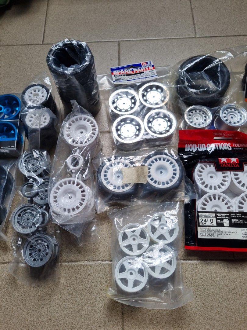 Rc rim & tyre 1/10 scale., Hobbies & Toys, Toys & Games on Carousell
