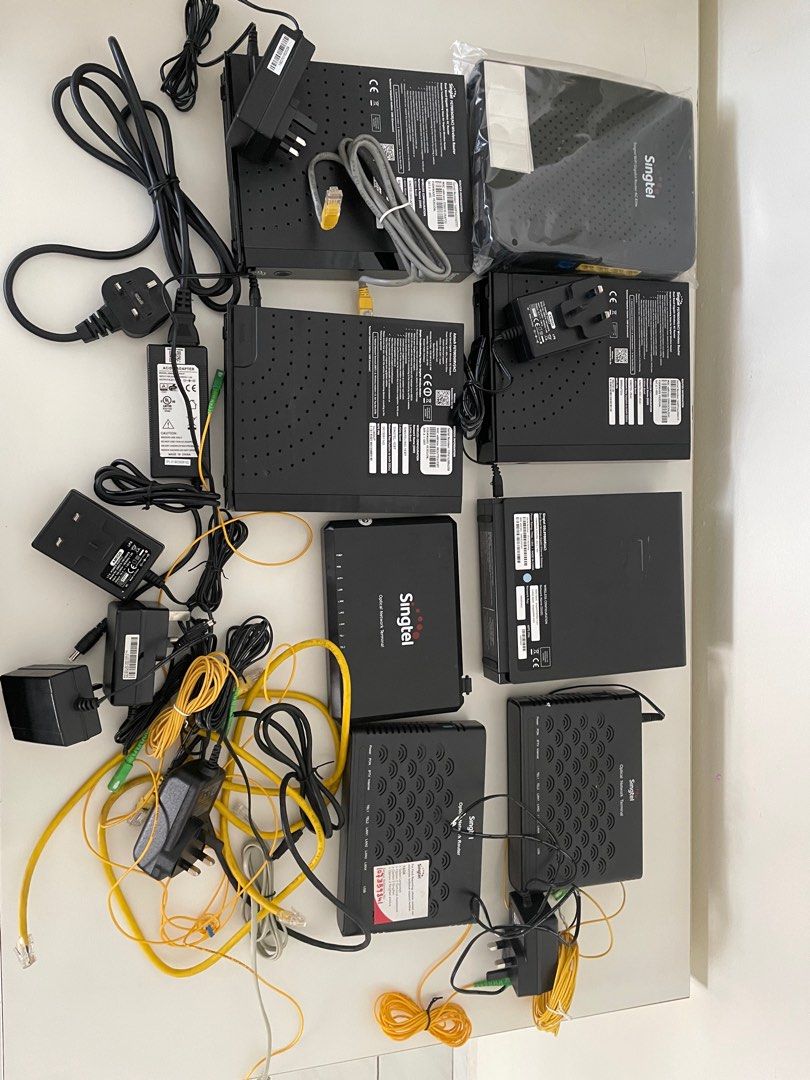 Singtel Router and Network Equipment Bundle, Computers & Tech, Parts ...