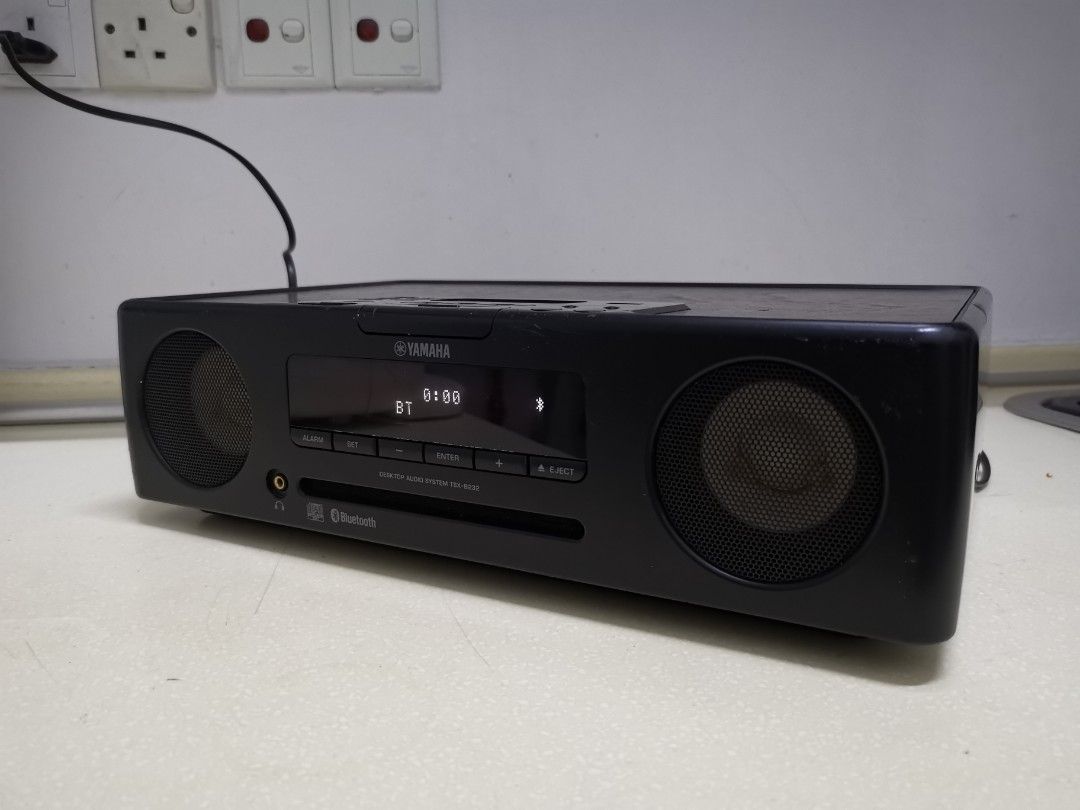 Yamaha TSX-B232 Desktop Micro Hi Fi system Bluetooth IPod FM radio USB ...