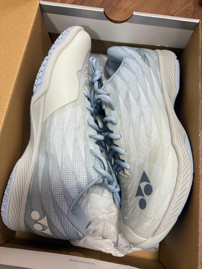 Yonex Aerus Z Wide Badminton Shoes - Light Blue, Sports Equipment ...
