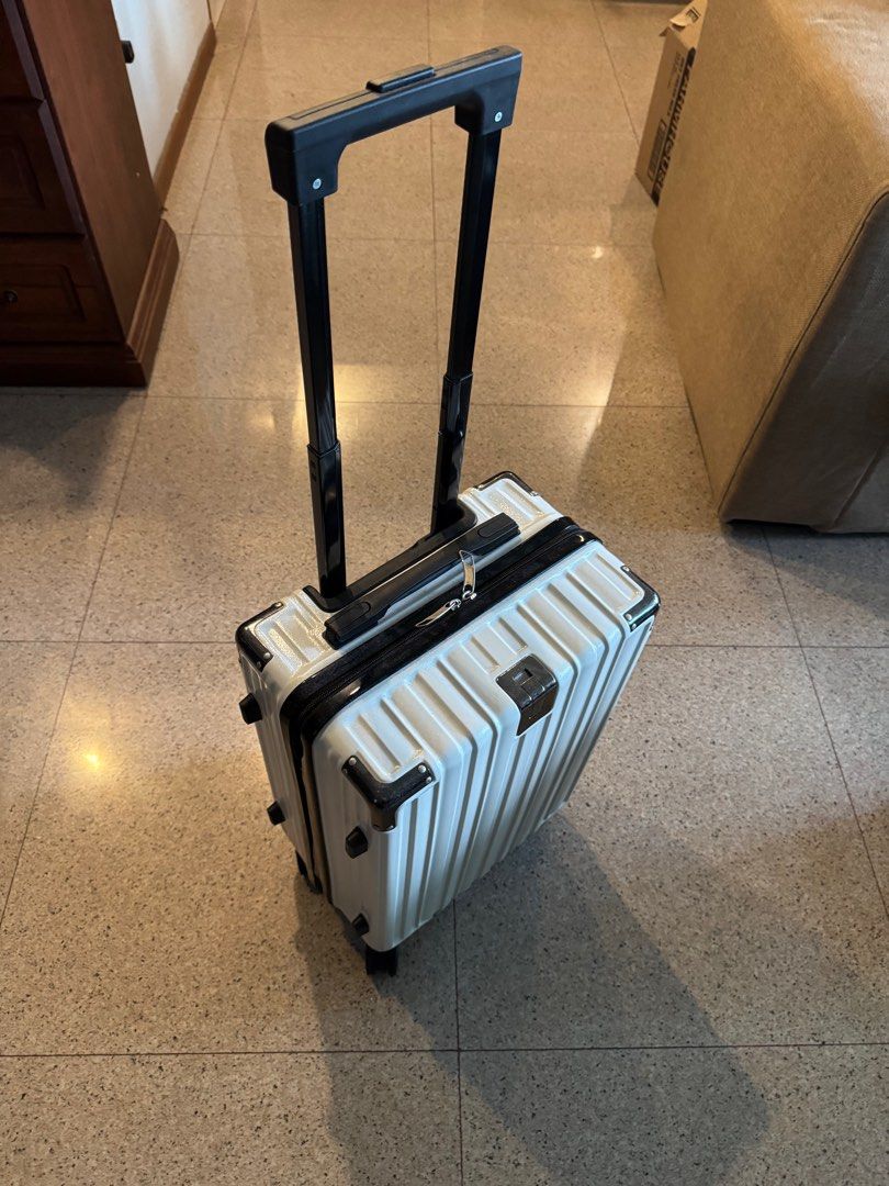 22” Hand Carry Luggage, Hobbies & Toys, Travel, Luggage on Carousell