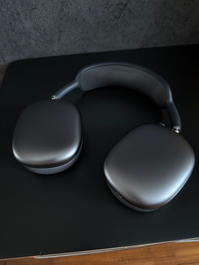 Apple AirPods Max - Space Gray lightning version, Audio, Headphones ...