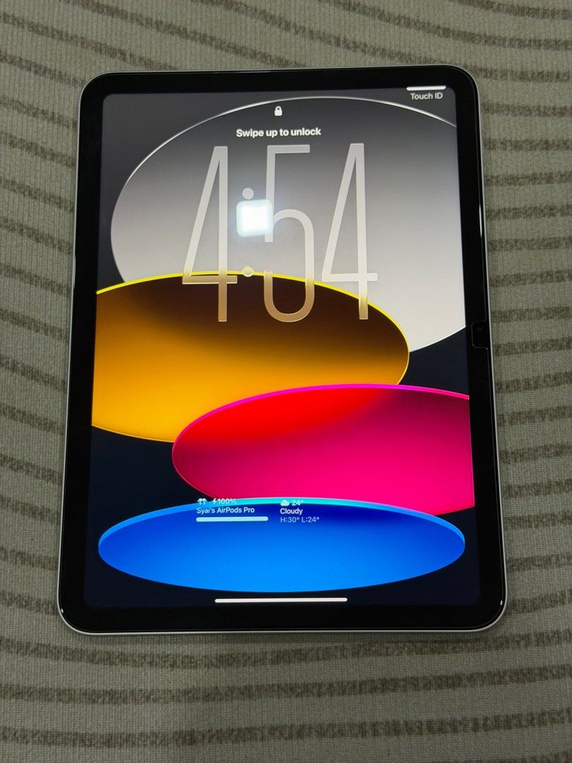 iPad A16 Silver 128GB, Mobile Phones & Gadgets, Tablets, iPad on Carousell