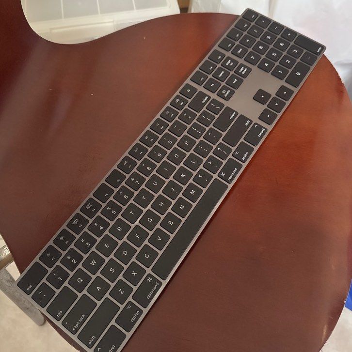 Apple Magic Keyboard, Computers & Tech, Parts & Accessories, Computer ...