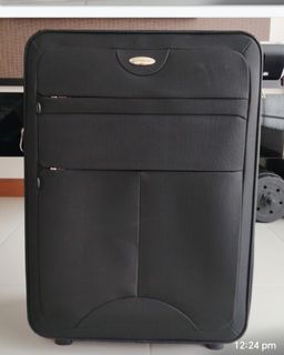 28 inch BHPC USA Rolling Suitcase luggage with TSA Lock, Hobbies & Toys ...