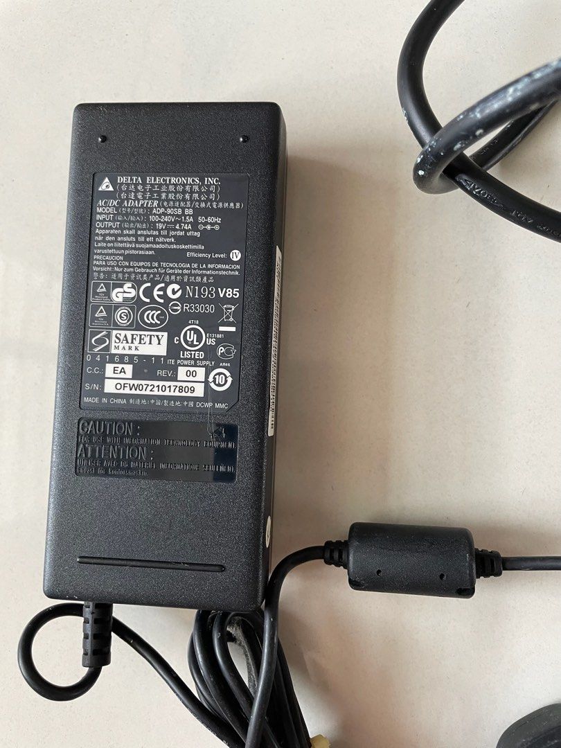 Delta Electronics AC Adapter ADP-90SB BB, Computers & Tech, Parts ...