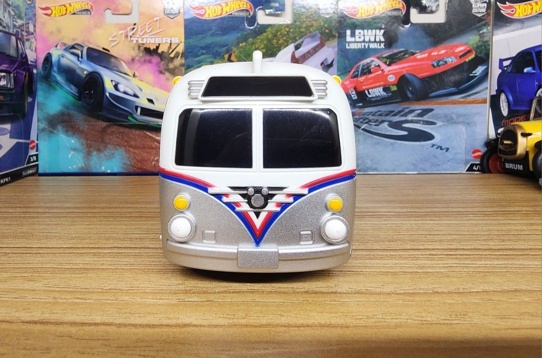 Disney Resort Cruiser Bus (ada suara Jepun), Hobbies & Toys, Toys ...