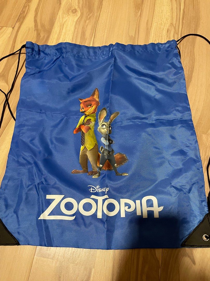Disney Zootopia Drawstring Bag, Women's Fashion, Bags & Wallets ...