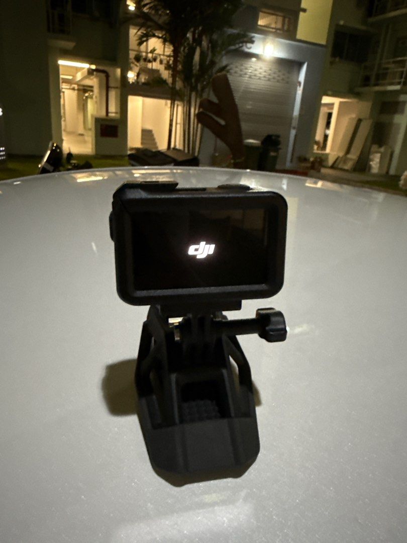 DJI Osmo Action 5 Pro, Photography, Cameras on Carousell
