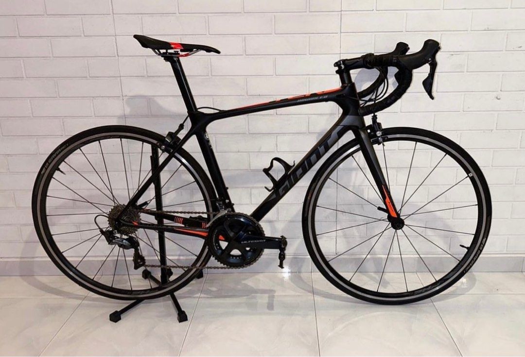 GIANT TCR ADVANCED 1 (2019) Ultegra R8000 groupset, Sports Equipment ...