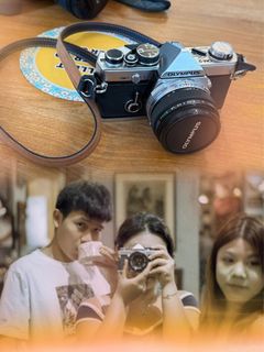 Olympus Original HLD-8G (EM5 M2), Photography, Photography Accessories ...