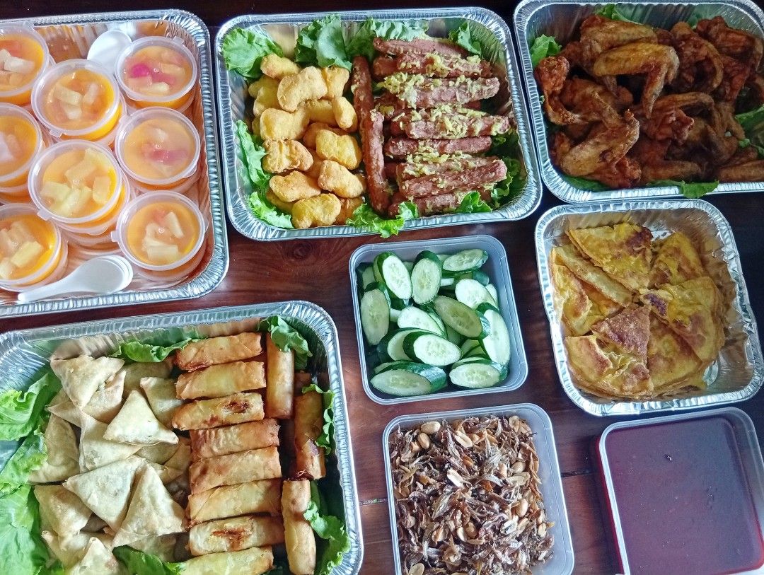 Halal Muslim catering dishes food roti kirai, Food & Drinks, Local Eats ...