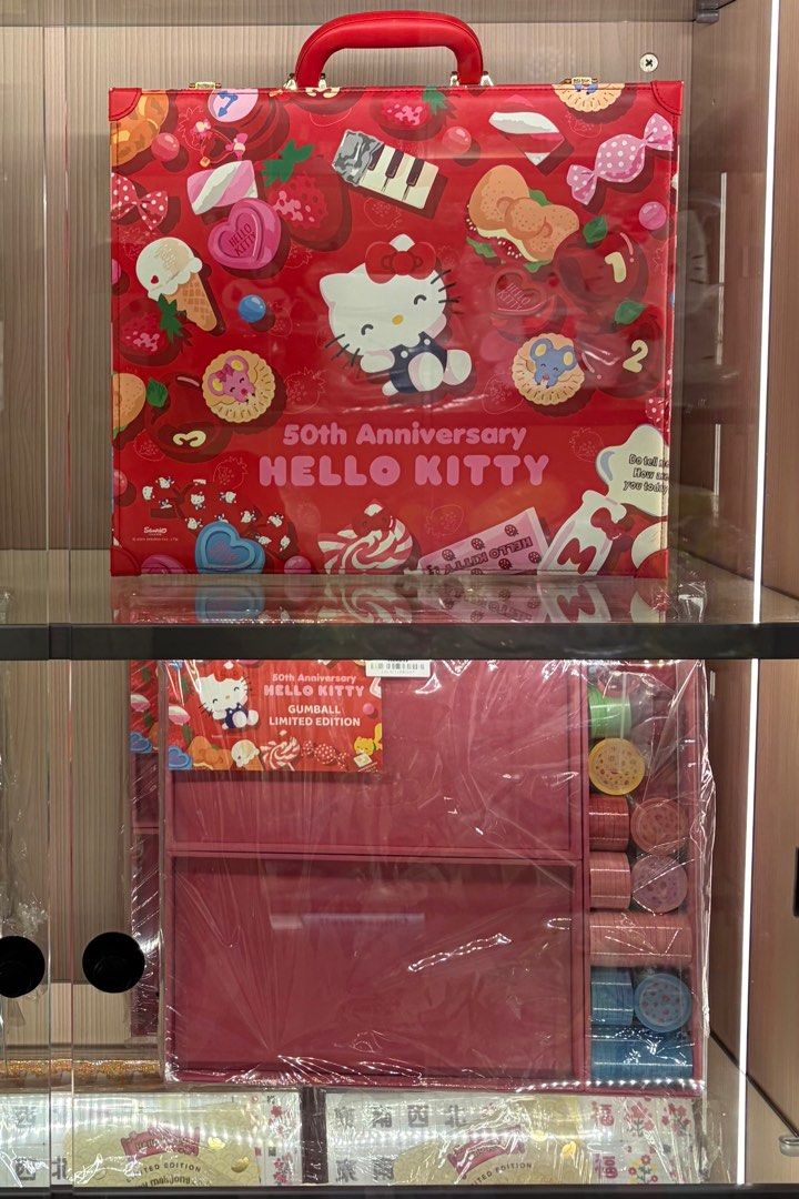 Hello Kitty 50th Anniversary Gumball Limited Edition Set, Hobbies ...