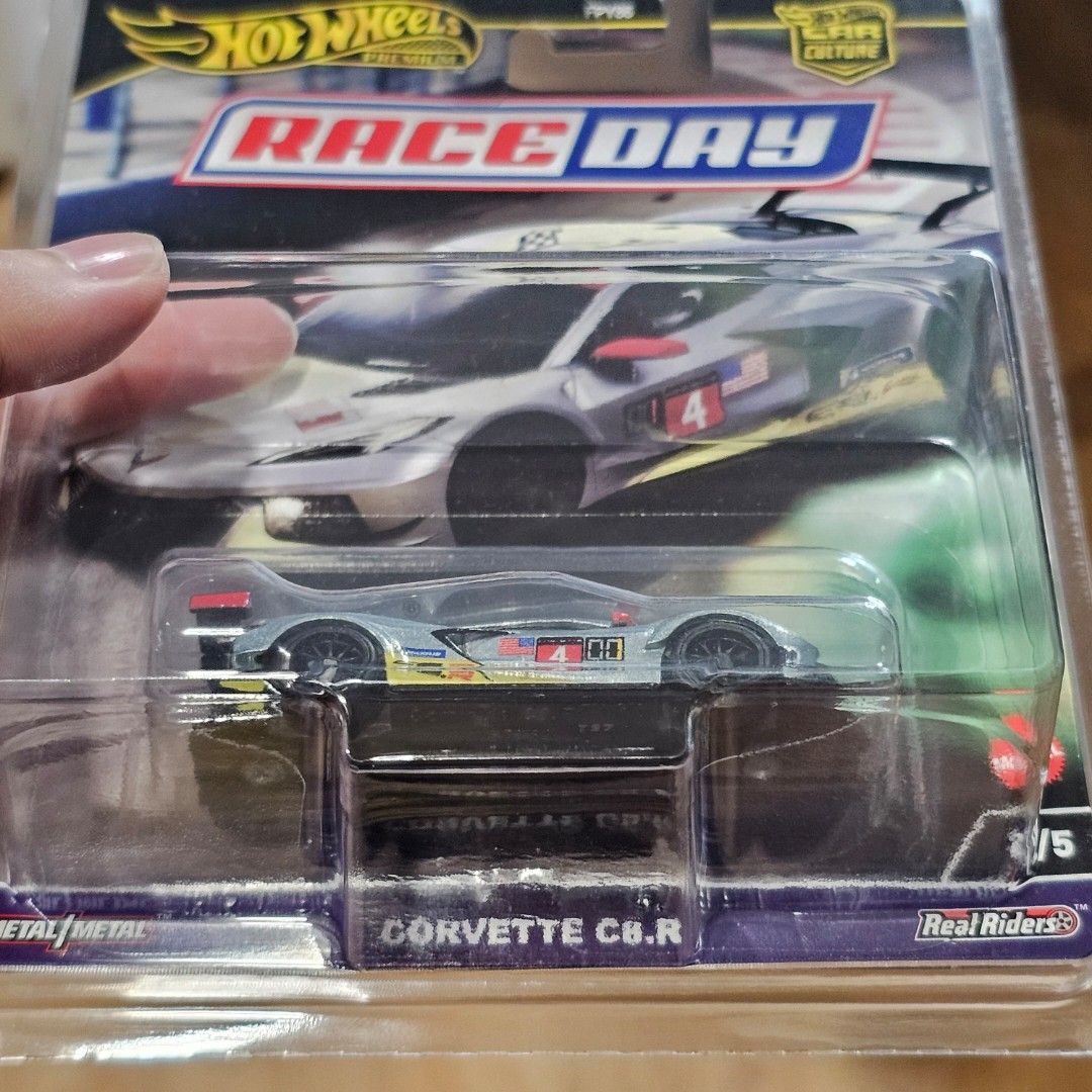 Hot Wheels Premium Corvette C8.R [With Protector], Hobbies & Toys, Toys ...