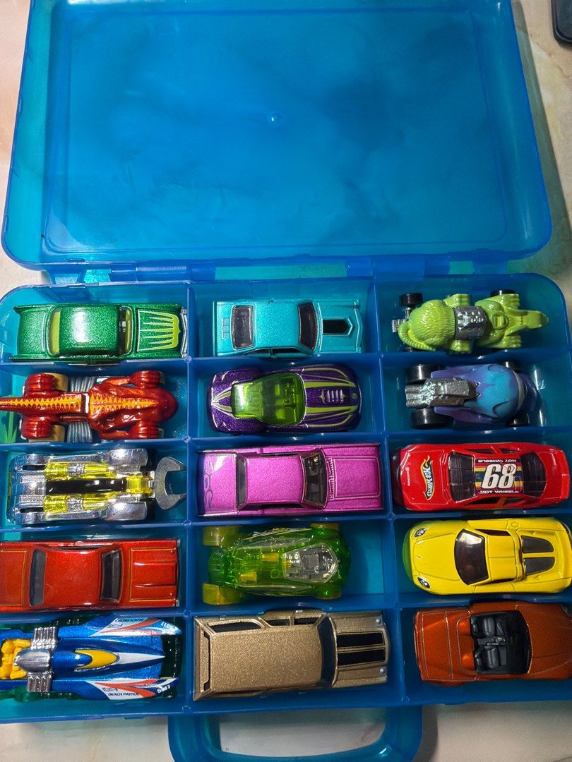 Hot Wheels Toy Car Collection with Case, Hobbies & Toys, Toys & Games ...