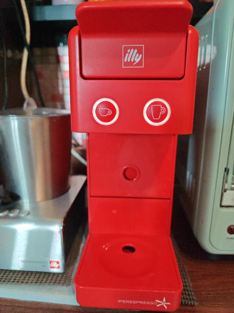 illy iperEspresso Y3.2 伊利膠囊咖啡機 Y3.2 及 伊利自動奶泡機, 家庭電器, 廚房電器, 咖啡機及咖啡壺 ...