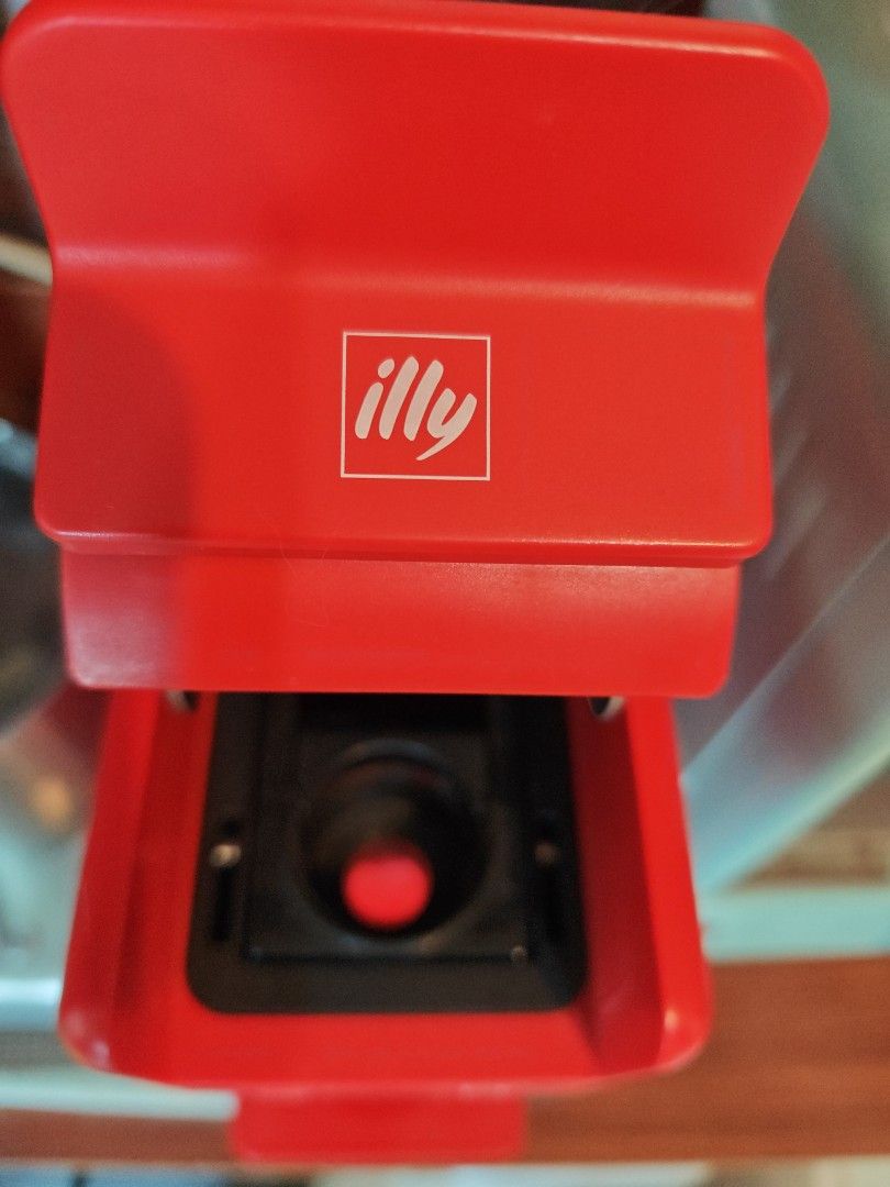 illy iperEspresso Y3.2 伊利膠囊咖啡機 Y3.2 及 伊利自動奶泡機, 家庭電器, 廚房電器, 咖啡機及咖啡壺 ...
