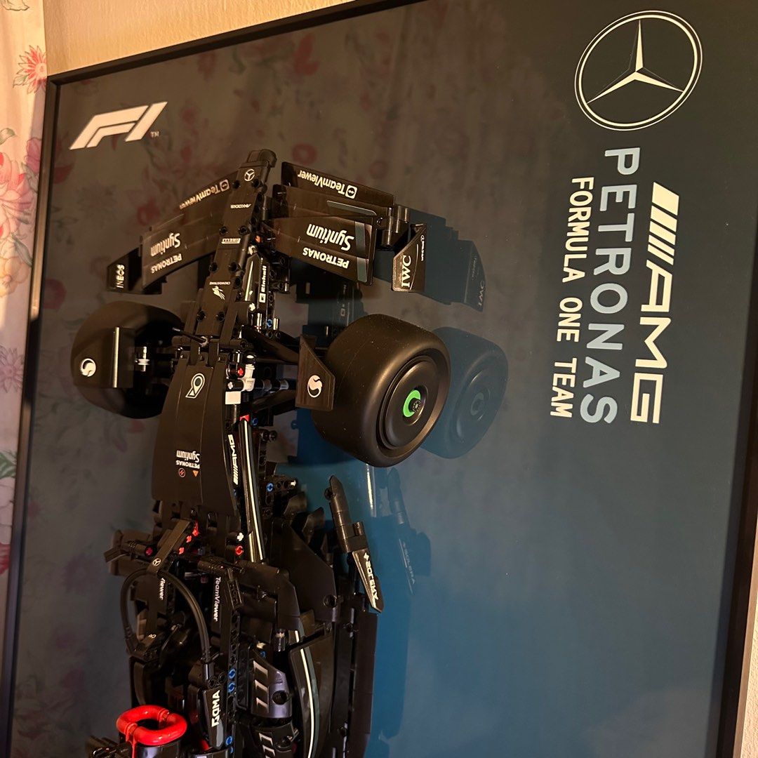 LEGO Technic Mercedes AMG F1 W14 Race Car (Display Wallboard/Frame ...