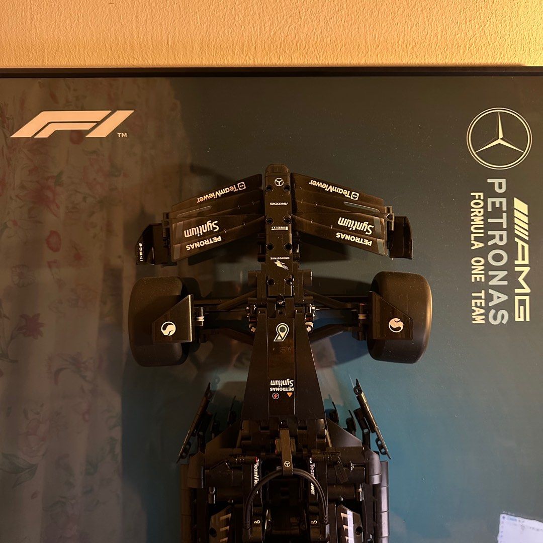 LEGO Technic Mercedes AMG F1 W14 Race Car (Display Wallboard/Frame ...