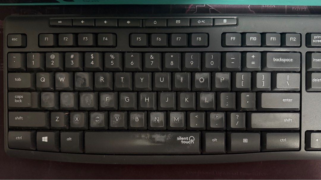 LOGITECH MK295 Wireless Combo Keyboard & Mouse with Silent Touch, Lag ...