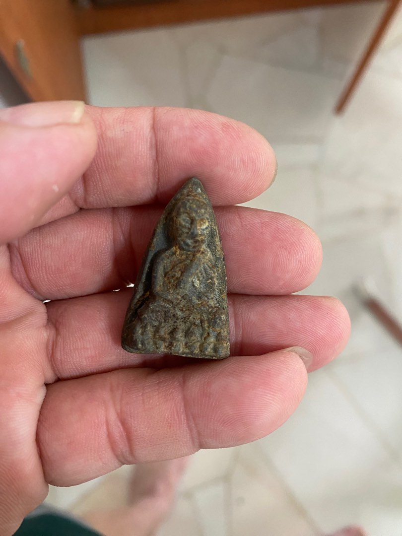 Lp thuan 2505 year, Hobbies & Toys, Religious Items on Carousell