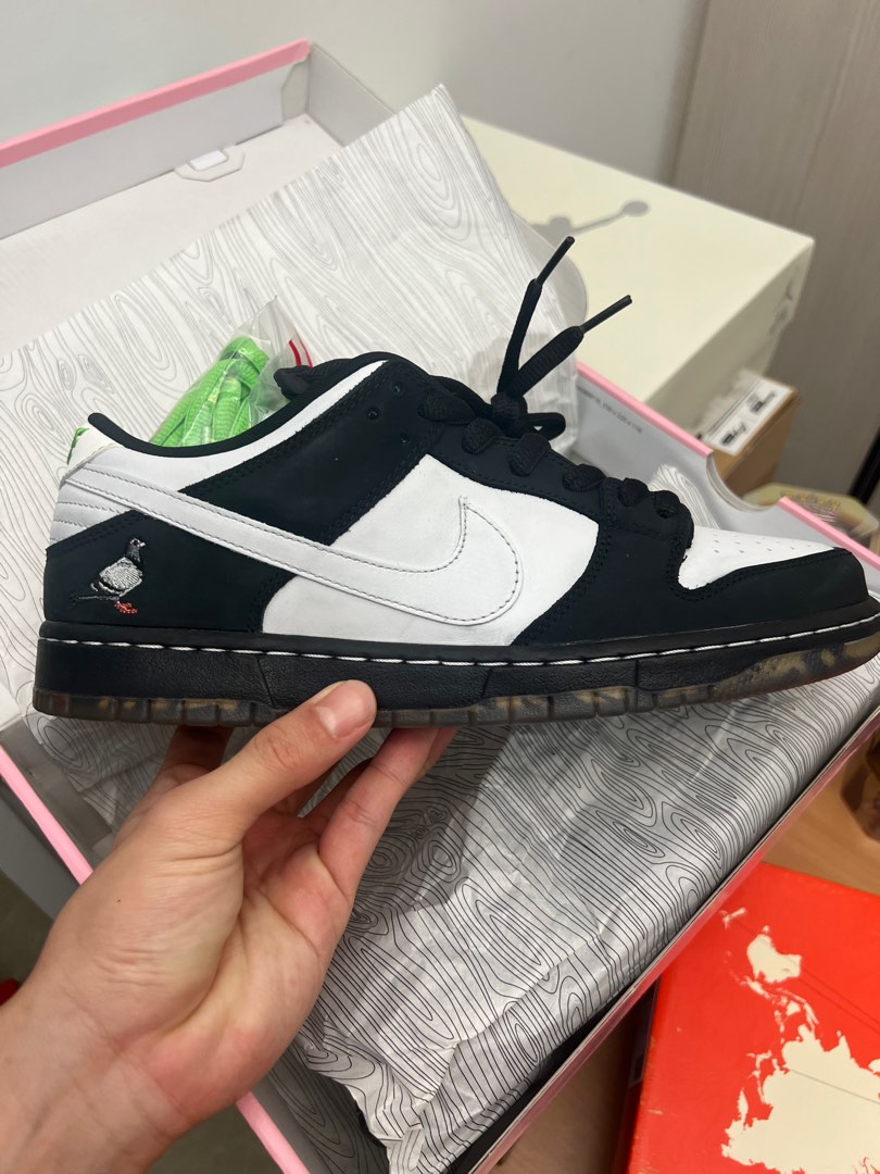 Nike Sb Dunk Low Staple Pigeon, Men's Fashion, Footwear, Sneakers on ...