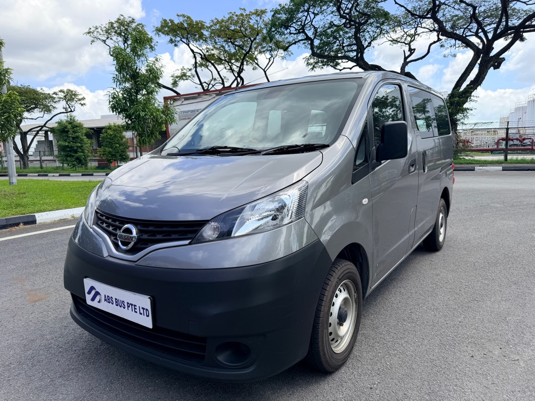 Nissan NV350 2.5 Auto, Cars, Commercial Vehicles, Used on Carousell