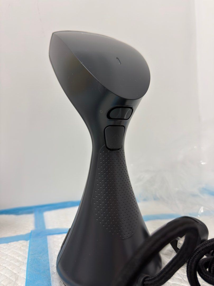 Panasonic NI-GS400 手提蒸氣熨斗, 家庭電器, 熨斗及掛熨機 - Carousell