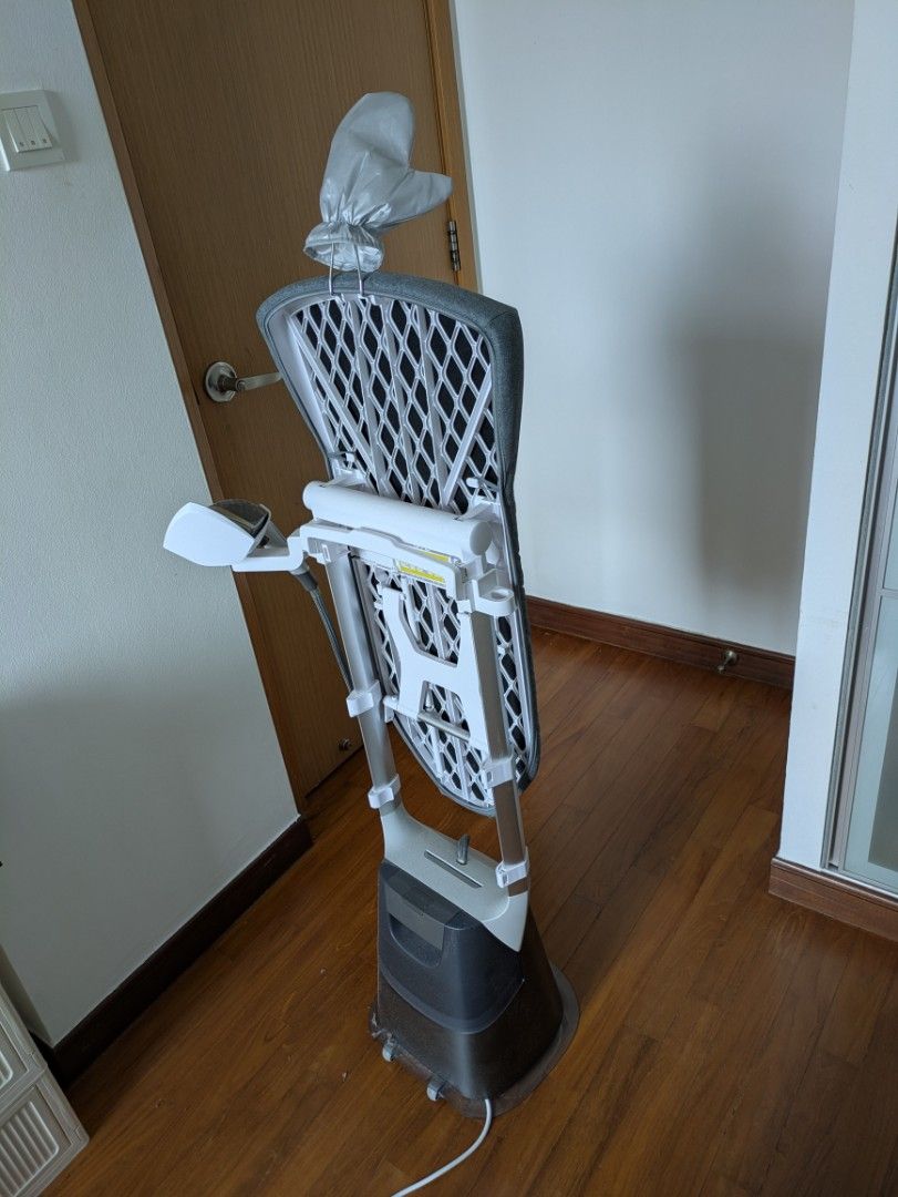 Philips Garment Steamer - 8000 series -, TV & Home Appliances, Irons ...