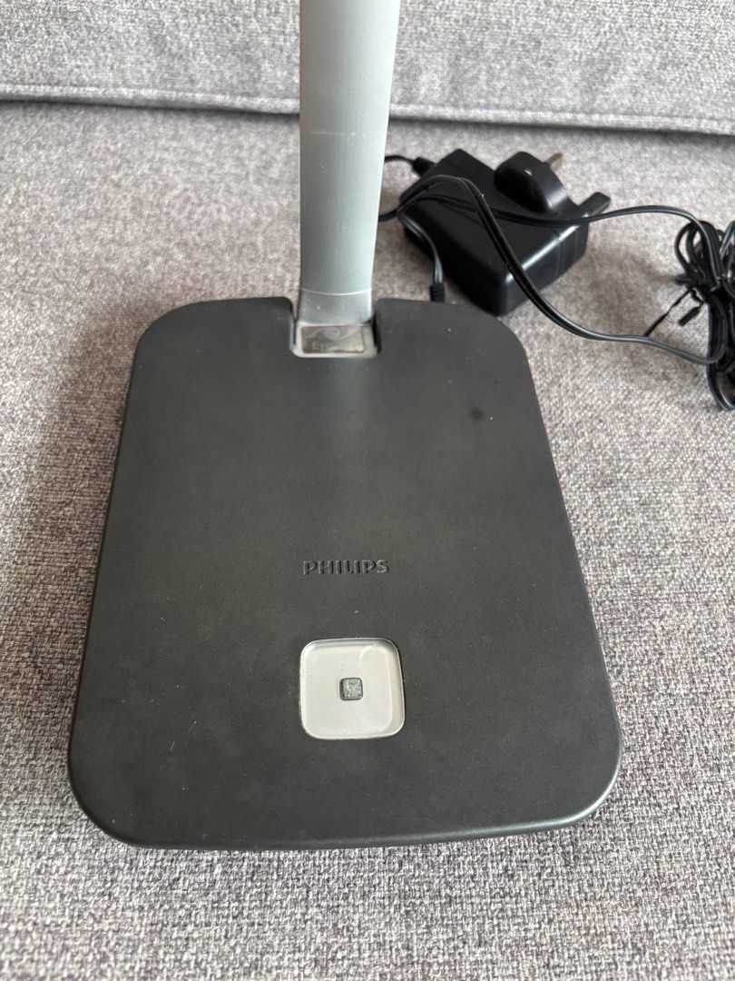 Philips LED Desk Lamp, Furniture & Home Living, Lighting & Fans ...