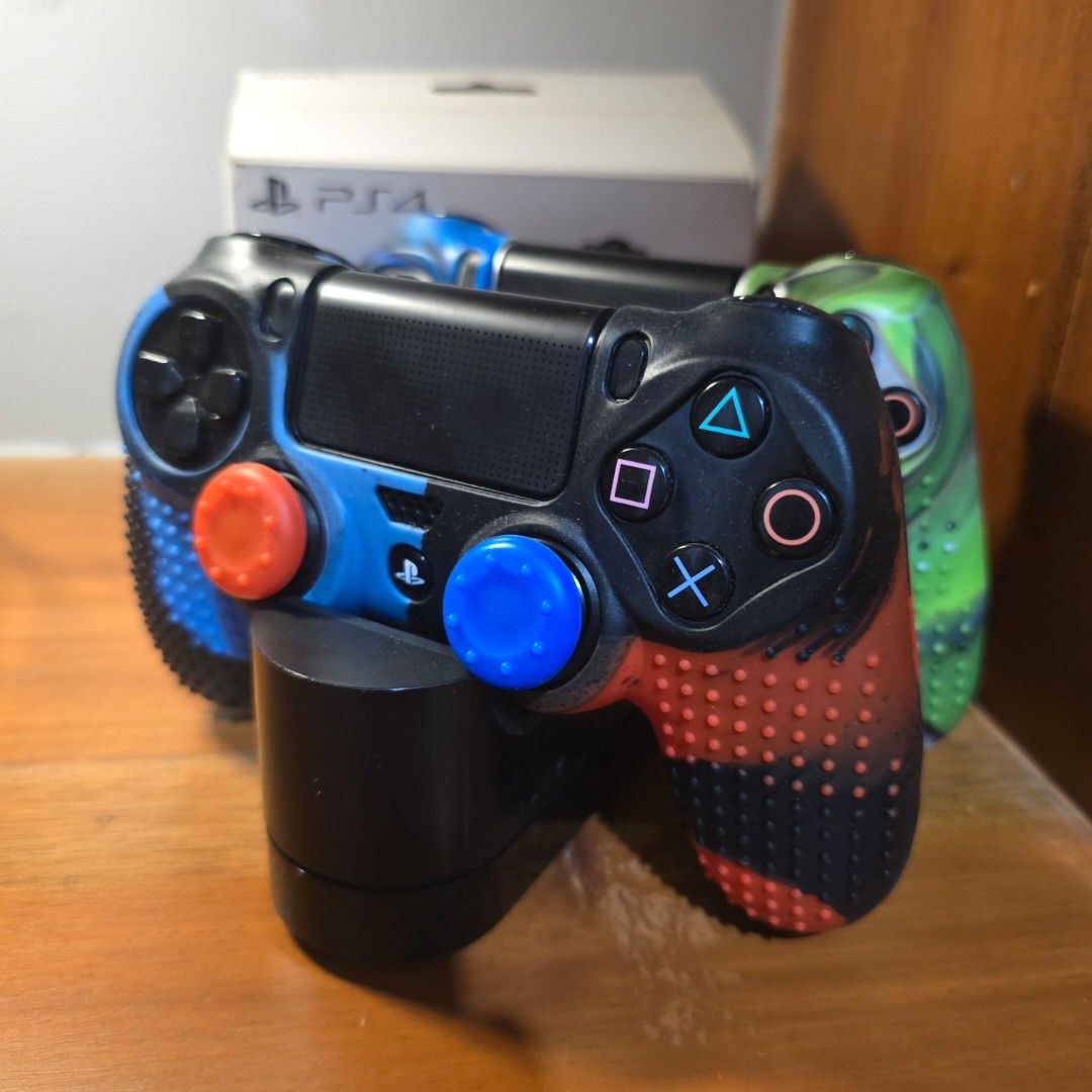 PS4 (Fat) CUH-1206B Bundle, Video Gaming, Video Game Consoles ...