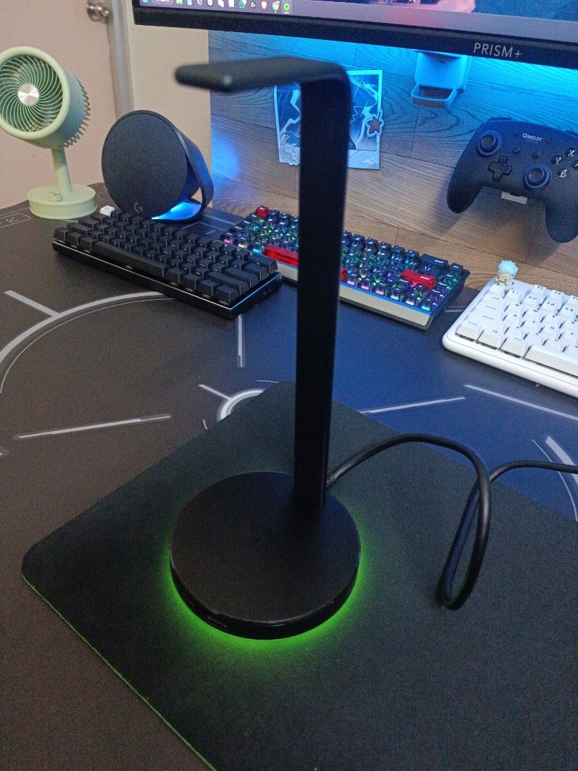 Razer Base Station V2 Chroma, Computers & Tech, Parts & Accessories ...