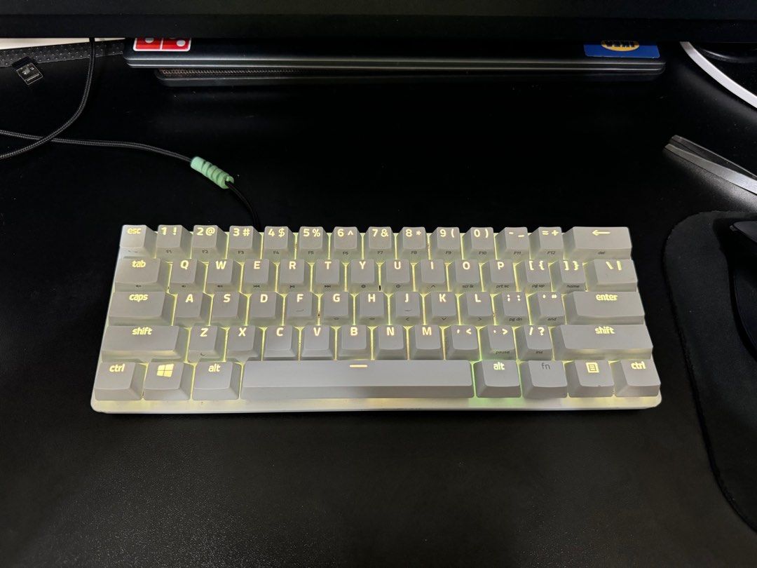 Razer Huntsman Mini 60% Wired Mechanical Keyboard, Computers & Tech ...